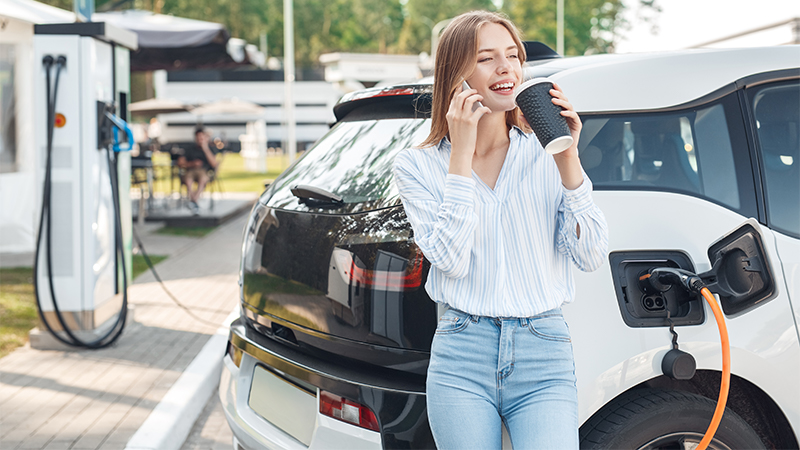 TRL | Driving and accelerating the adoption of electric vehicles in the UK TRL | Driving and accelerating the adoption of electric vehicles in the UK